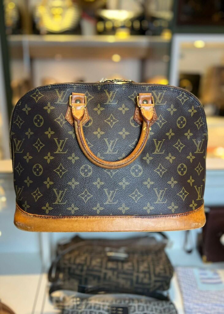 Louis Vuitton Alma Monogram Vintage | Reve by roxan